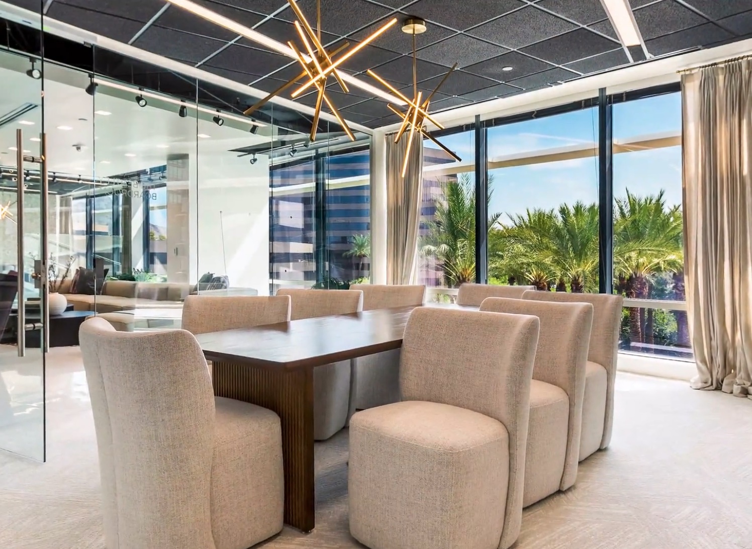 Meeting Room, Virtual and Private Office at Phoenix - eOffice.net